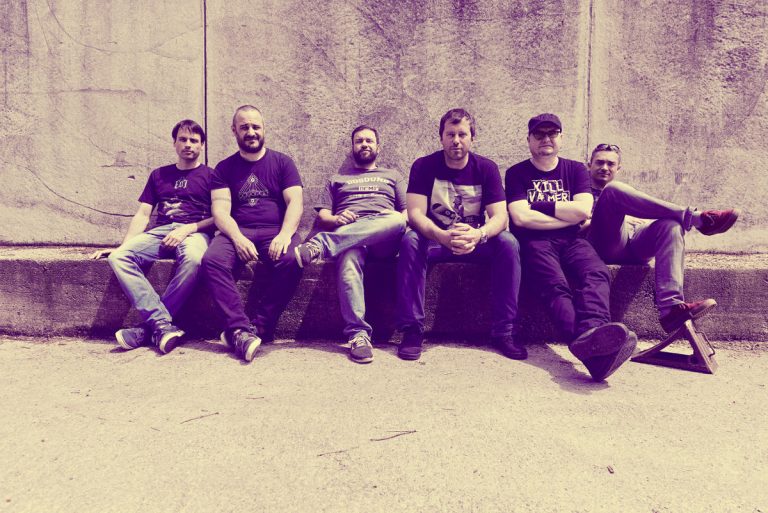 Mengenalkan Kembali: Not Available › Consumed Magazine