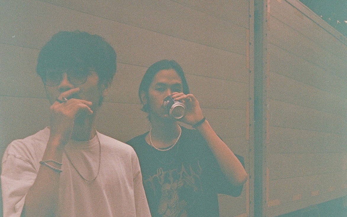 Memperkenalkan: Bitter Colour › Consumed Magazine